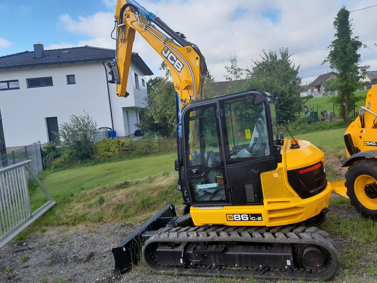 Gebrauchte JCB Kettenbagger zum Verkauf bei der Portner Bau GmbH